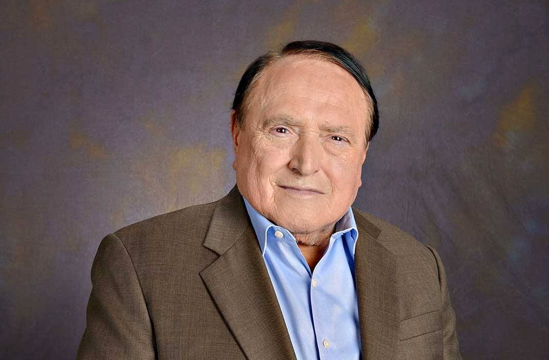 La Doctrina Herética de Morris Cerullo | Teología en Llamas